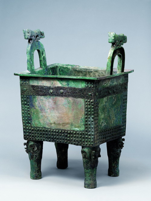 “Ding and Prosperous China”Opens in Henan Museum
