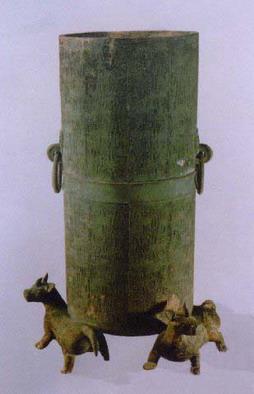 Green Glazed Pottery Pitch-pot