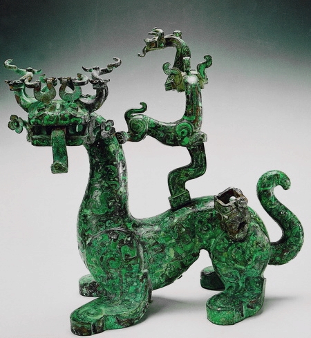 The mythological animal-shaped object